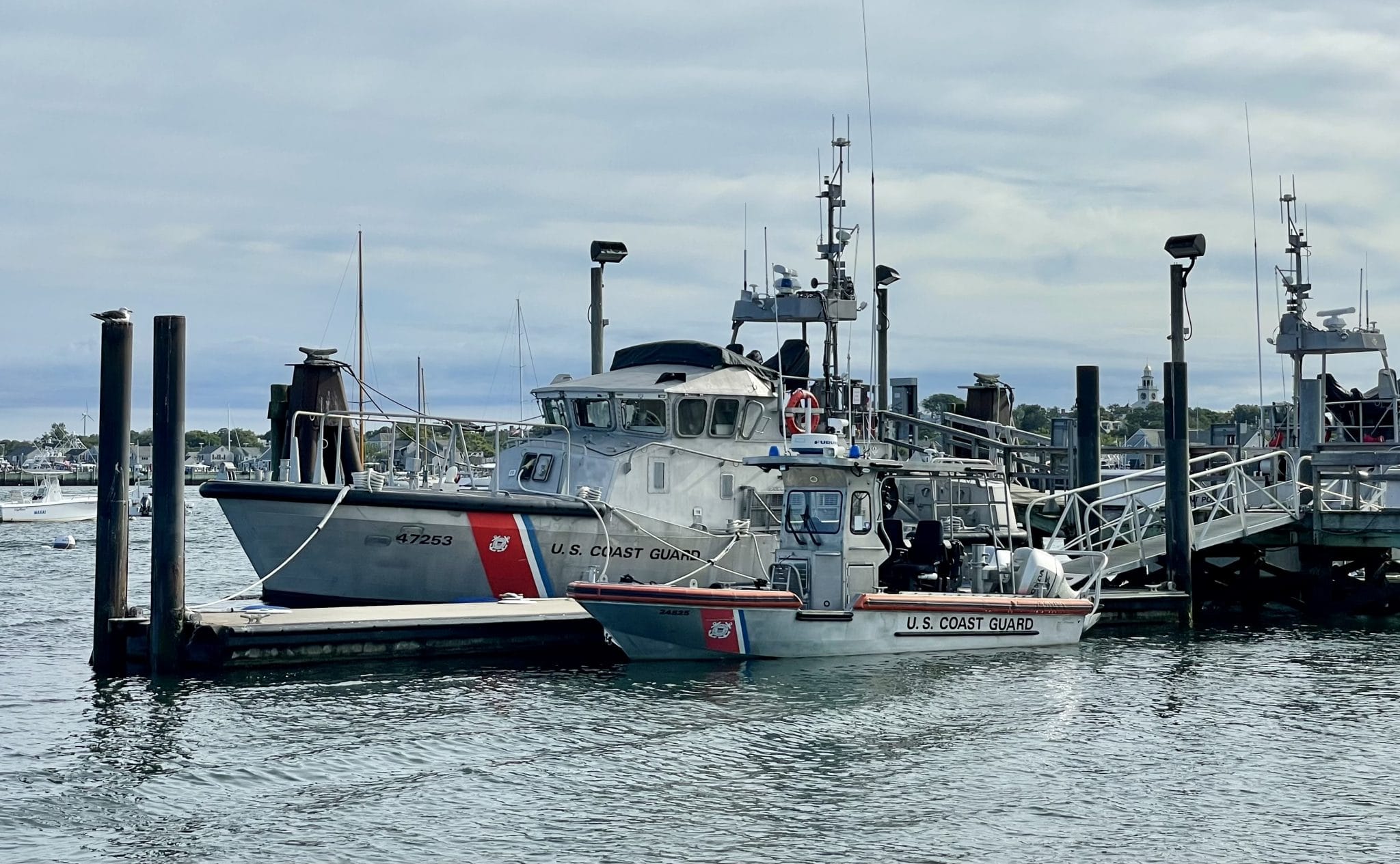 Coast Guard Station Brant Point Sends Response Vessels To Martha's ...
